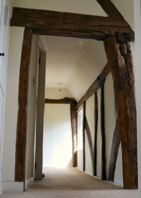Peasmarsh Old Rectory : the Spirit Within